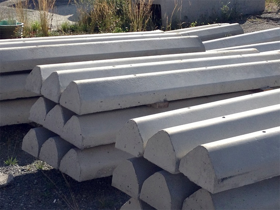 Highway Barriers, Blocks and Curbs | Hyland Precast Concrete | BC